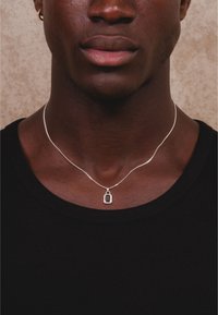 Common Lines SOLITAIRE PENDANT ONYX UNISEX - Halskette - silver-coloured/silberfarben - Zalando