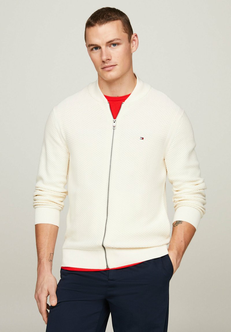 Tommy Hilfiger OVAL STRUCTURE BASEBALL - Cardigan - calico/beige - Zalando
