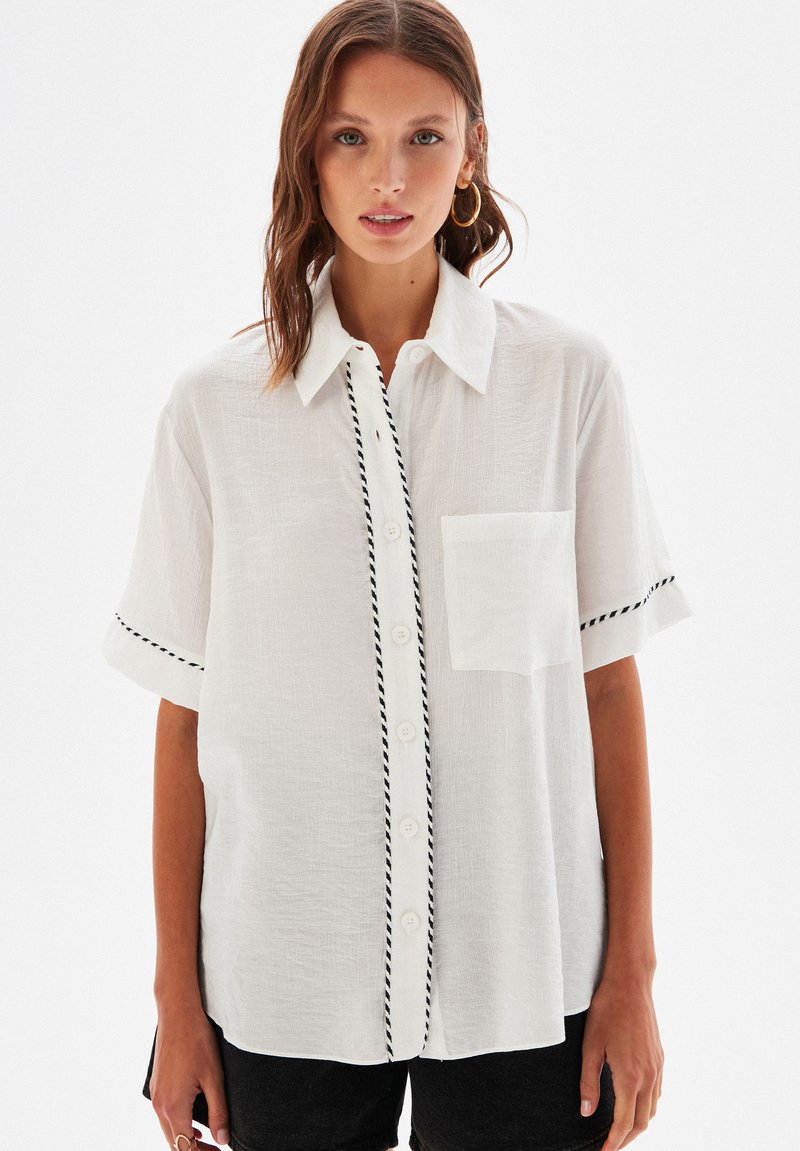adL TAPE DETAILED SHORT SLEEVE - Overhemdblouse - beige - Zalando.nl