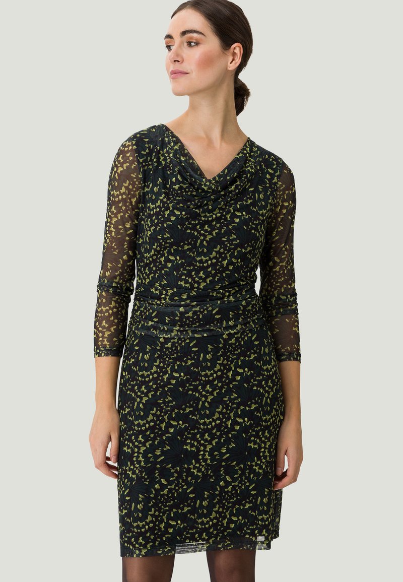 zero MAILLE VEC ENCOLURE EN CASCADE - Jersey dress - blackgreen/black ...