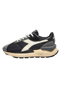 Diadora Sneakers laag - black/zwart - Zalando.nl