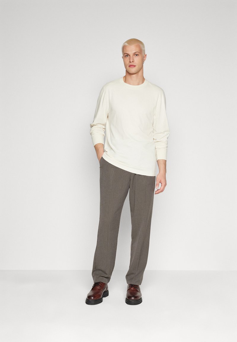 Abercrombie & Fitch 3-PACK ESSENTIAL LONG-SLEEVE TEES - Camiseta de ...