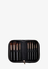 Nude by Nature NUDE BY NATURE ULTIMATE COLLECTION PROFESSIONAL BRUSH SET - Brosse - - - ZALANDO.FR