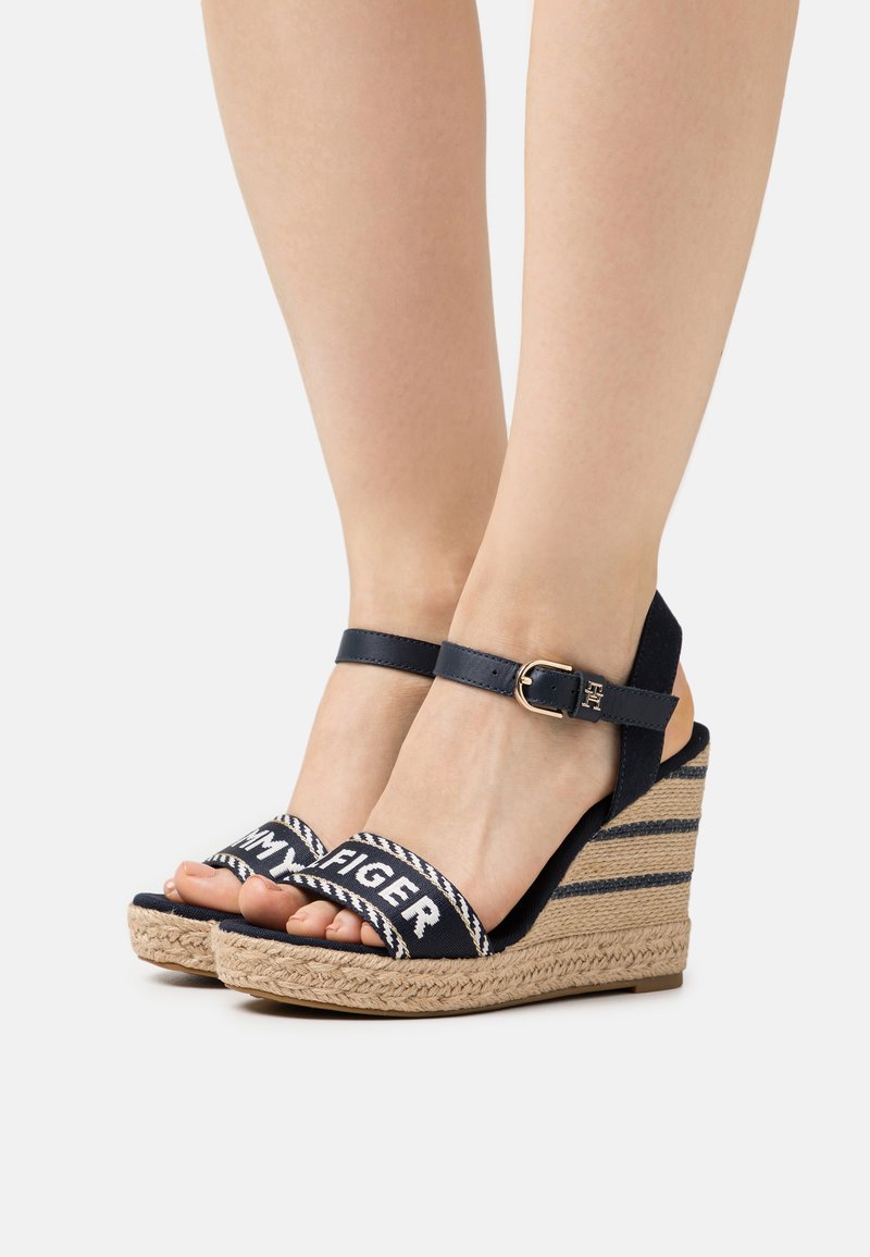 Tommy Hilfiger SEASONAL WEBBING - Platform sandals - sandalwood/beige ...
