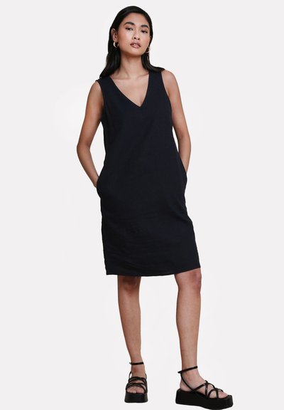 Threadbare THB PEGGY V - Robe de jour - black/noir - ZALANDO.FR