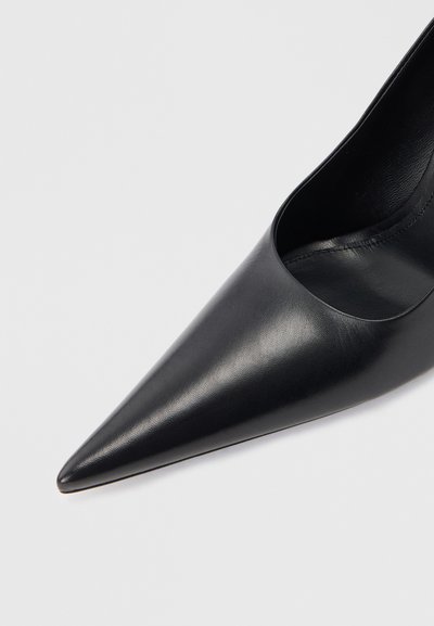 Victoria Beckham High heels - black - Zalando