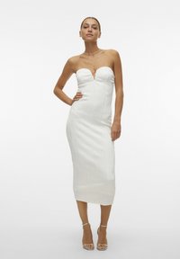 Vero Moda VMCORA TUBE WAVY CALF DRESS BRIDE - Cocktailkleid/festliches ...
