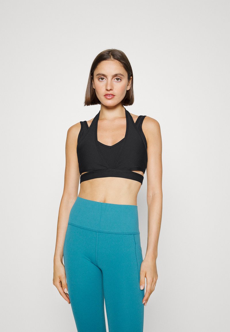 Cotton On Body CUT OUT CROP - Light support sports bra - black ...