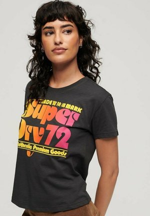 Superdry 70S SCRIPT METALLIC LOGO - T-shirt con stampa - flake grey ...