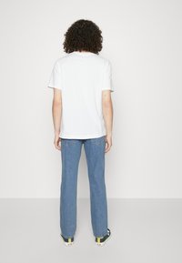 Wrangler TEXAS - Jeans Straight Leg - Dark blue/blue denim - Zalando.de