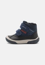 Geox OMAR BOY WPF - Botas para la nieve - black/navy/negro - Zalando.es