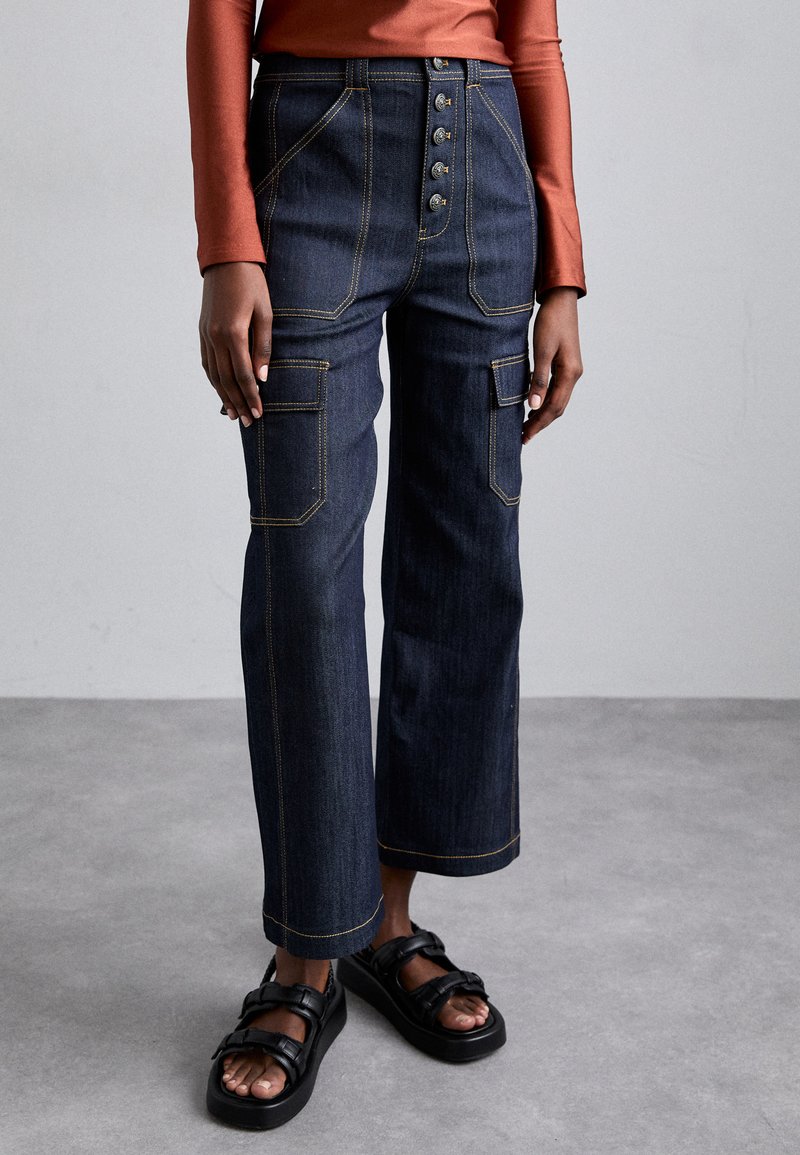 Cinq à Sept BENJI PANT - Bootcut jeans - indigo/blue denim - Zalando.ie