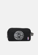 NBA BROOKLYN NETS DOPP KIT - Club wear - black - Zalando