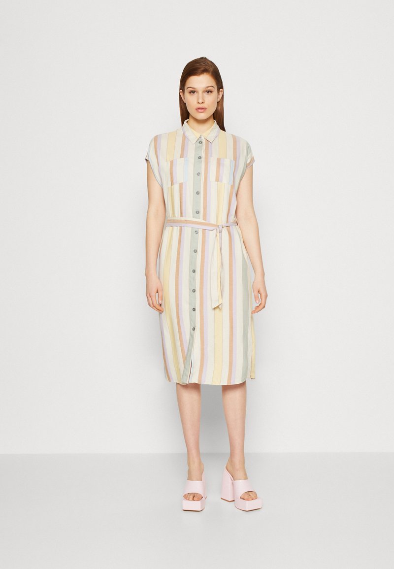 ONLY TINE HANNOVER - Blusenkleid - whitecap/gray/clear sky/purple/rose ...