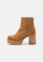 mtng SIXTIES - Platform ankle boots - avellana/brown - Zalando