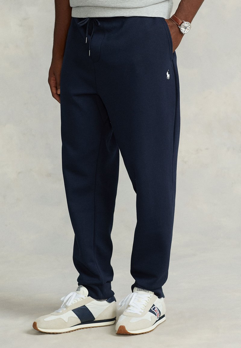 Polo Ralph Lauren Big & Tall ATHLETIC - Tracksuit bottoms - aviator navy/dark blue - Zalando.ie