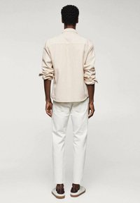 Mango JAY - Hemd - kremowy écru/offwhite - Zalando.de