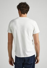 Pepe Jeans WESTEND - Camiseta estampada - off white/crema - Zalando.es