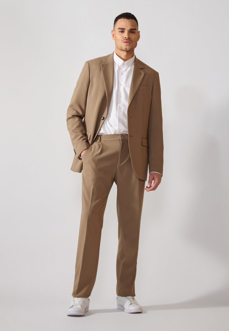 Pier One Kostuum - light brown/lichtbruin - Zalando.nl