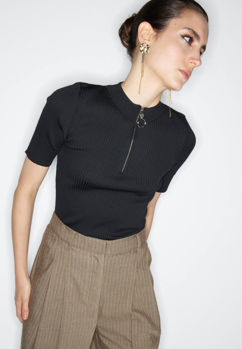 Twist SLIM FIT ZIPPER - T-Shirt basic - black/schwarz - Zalando.de