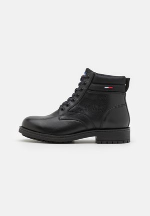 Tommy Jeans LACE UP HERITAGE BOOT - Schnürstiefelette - black/schwarz - Zalando.at
