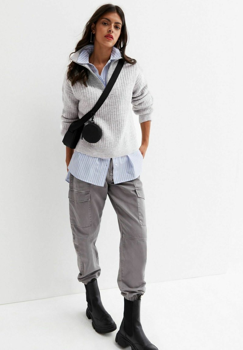 New Look ZIP HIGH NECK - Strickpullover - grey/grau - Zalando.de