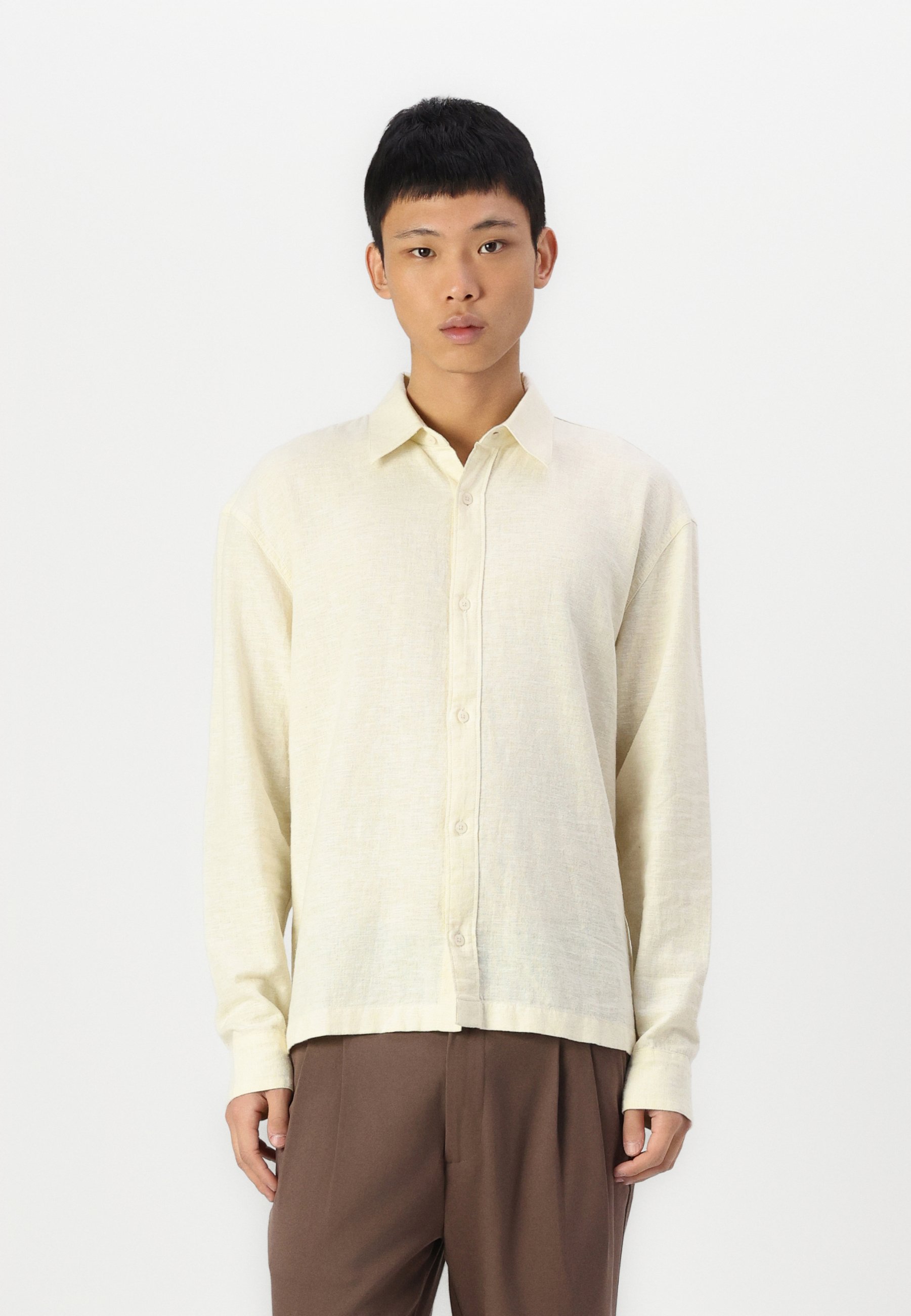 Hollister yellow long sleeve store