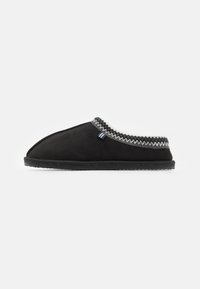 Pier One UNISEX - Slippers - black - Zalando.ie