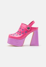 Koi Footwear ALIEN - Platform heels - pink/purple/pink - Zalando.de