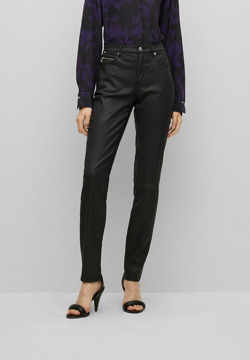 BOSS JACKIE MR 1 1 - Slim fit -farkut - black one/musta - Zalando.fi