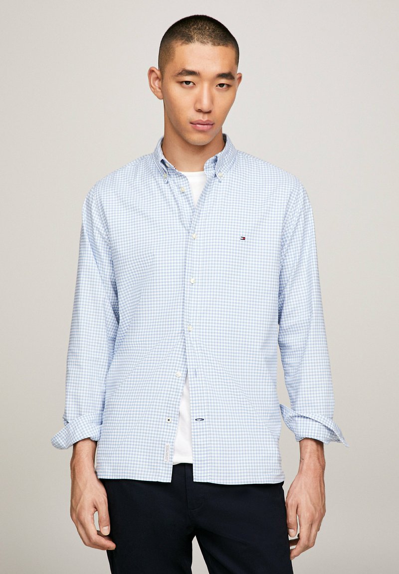 Tommy Hilfiger COLLECTION GINGHAM CHECK REGULAR OXFORD - Chemise - cloudy blue optic white/bleu ...