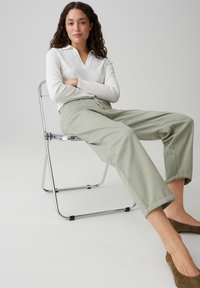 OPUS PANTS BARREL MELLY - Straight leg jeans - pale olive/olive - Zalando