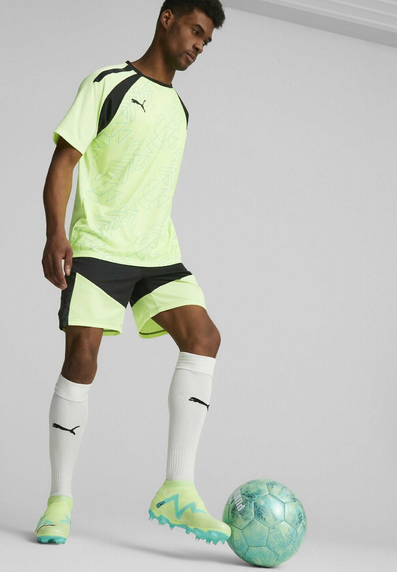 Puma FUTURE MATCH FG/AG - Moulded stud football boots - fast yellow ...