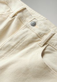 THE SET REGULAR FIT - 2 PACK CORD - Wide Leg - cream black/beige ...