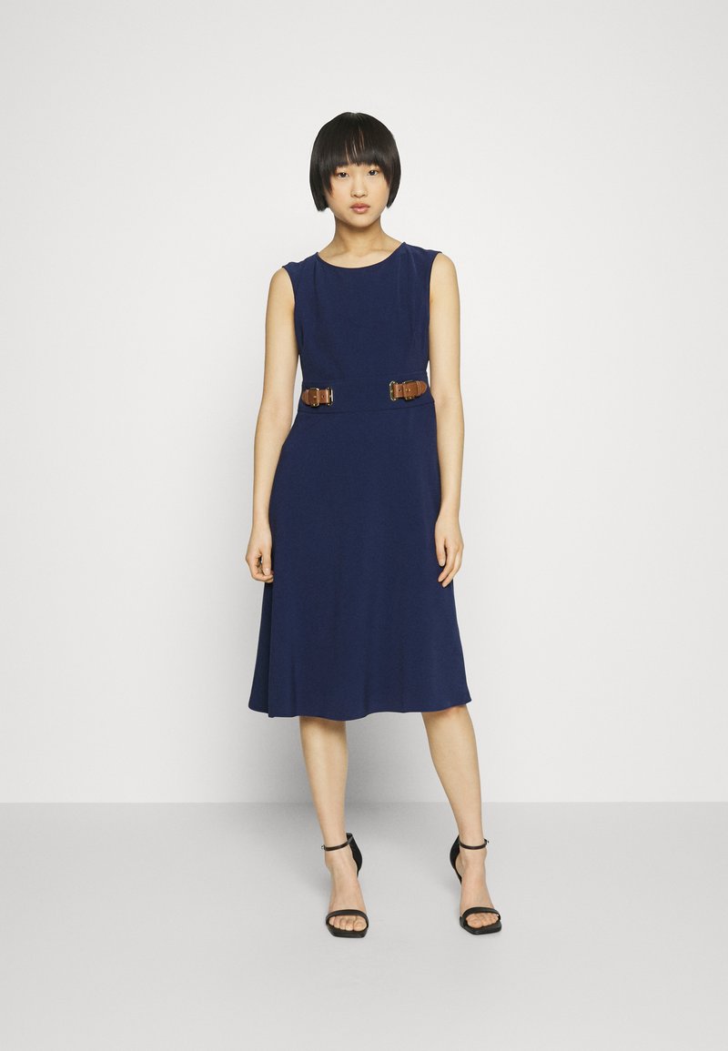 Lauren Ralph Lauren Petite WEELANA SHORT SLEEVE DAY DRESS - Day dress - refined navy/dark blue ...