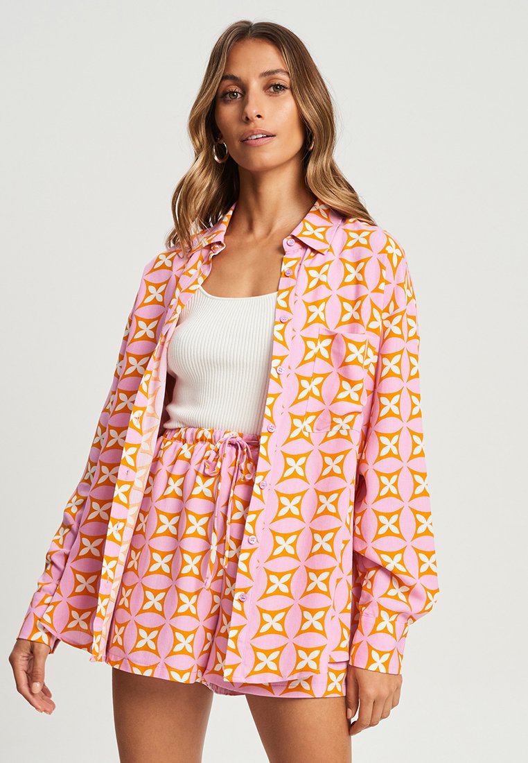 CALLI LEXI - Button-down blouse - pink geo tile/light pink - Zalando.ie