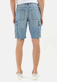 camel active Jeans Shorts - ocean blue/hellblau - Zalando.de