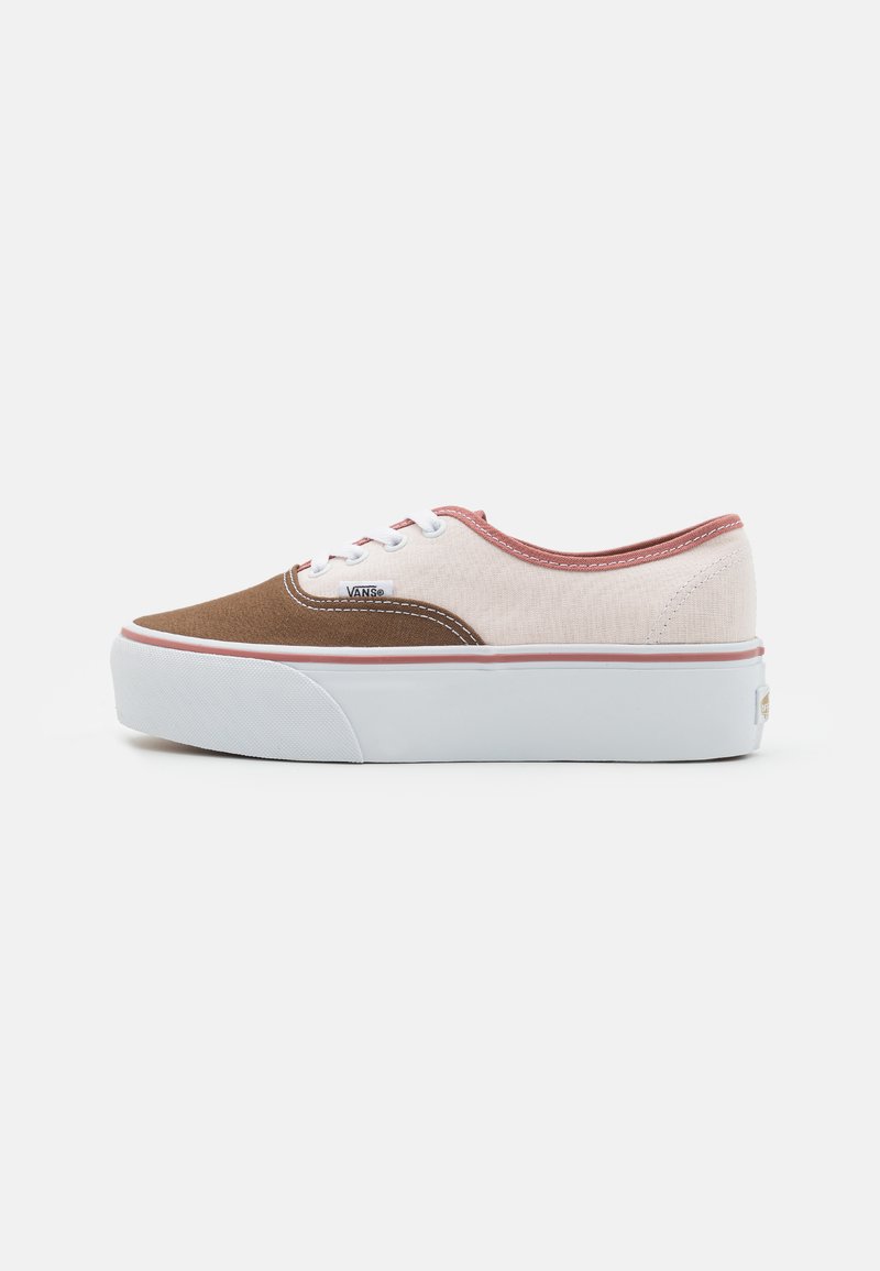 Vans AUTHENTIC STACKFORM - Trainers - earthy blocking multi color/light ...