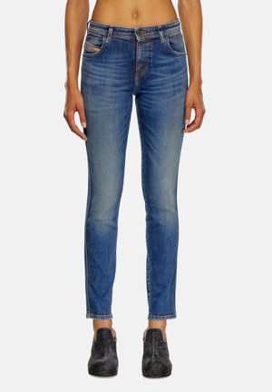 GANT VERKÜRZTE - Jeans Slim Fit - mid blue worn in/blue denim - Zalando.at