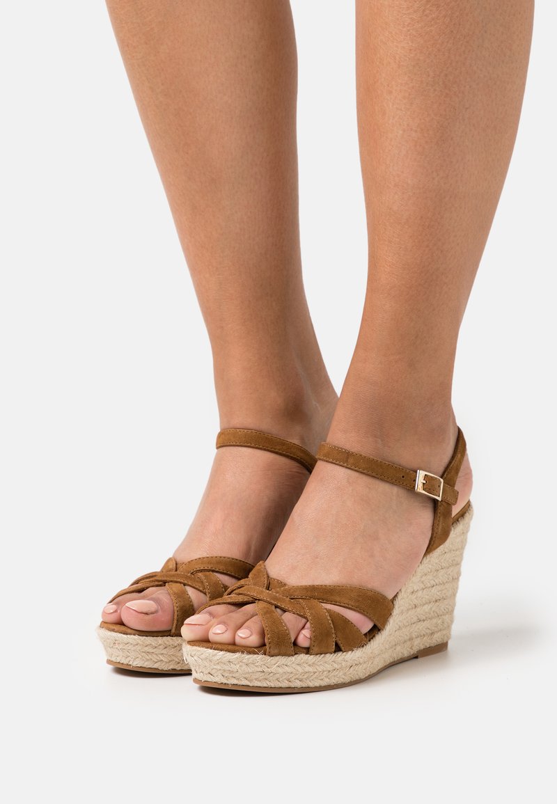 Minelli High heeled sandals - tan - Zalando.de