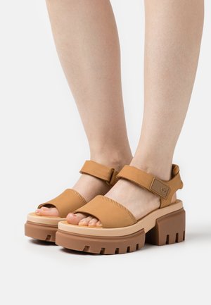 Timberland EVERLEIGH ANKLE STRAP - Platform sandals - black - Zalando.co.uk