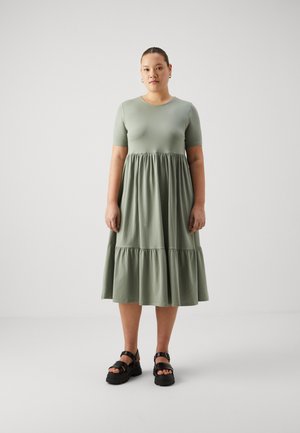 Women’s Dresses in Plus Sizes | Zalando UK
