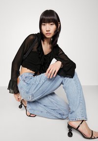 Monki Bluse - black dark solid/schwarz - Zalando.ch