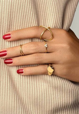 Singularu ANILLO TRIPLE CROSS - Anillo - oro/dorado - Zalando.es