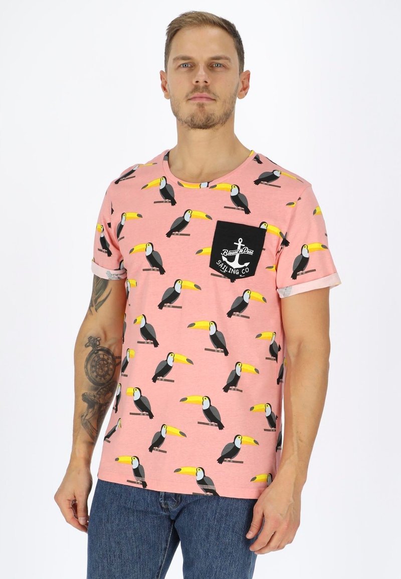 Blount & Pool TROPICAL POCKET - T-shirt med print - coral tucan ...
