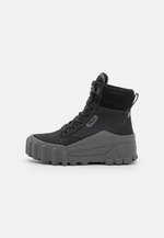 Fila GRUNGELUTION - Botines con plataforma - black/dark shadow ...