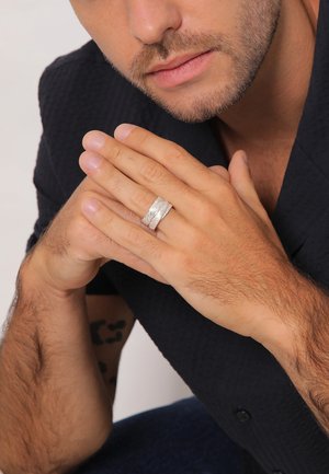 HAZE & GLORY HOLD FAST - Ring - silber/silberfarben - Zalando.de