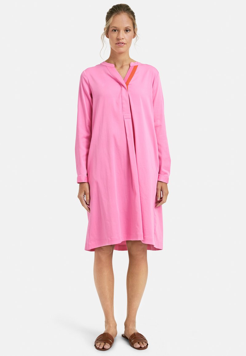 MILANO ITALY WITH SHORT COVERED BUTTON PLACKET - Denní šaty - soft pink ...