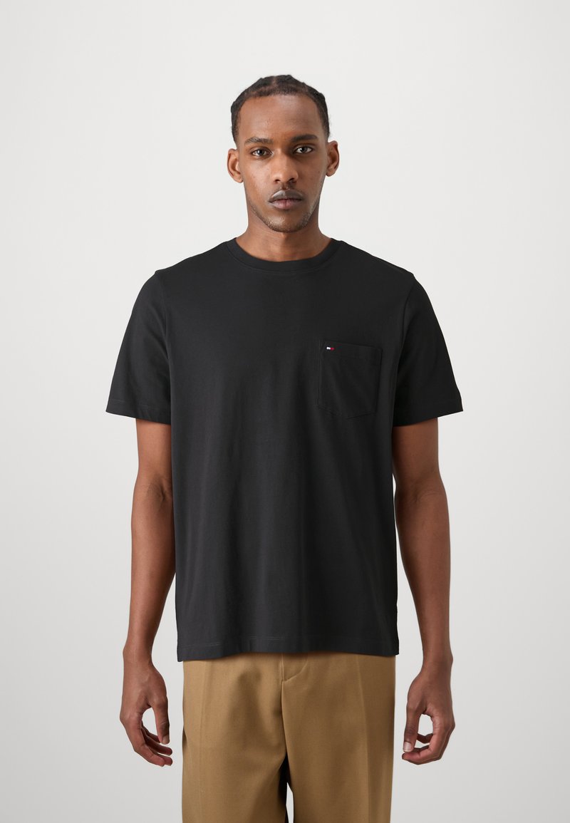 Tommy Hilfiger POCKET TEE - Basic T-shirt - black - Zalando.ie