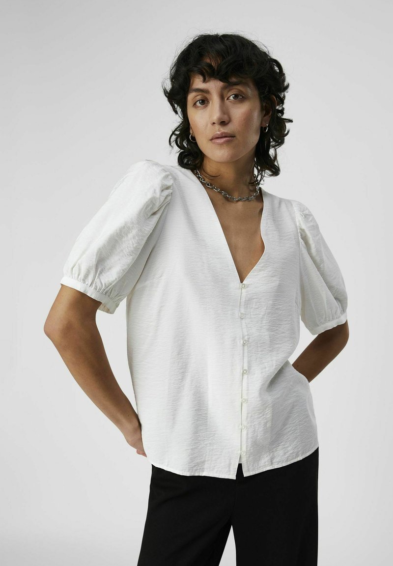 Object V-AUSSCHNITT - Blouse - cloud dancer/crème - Zalando.nl